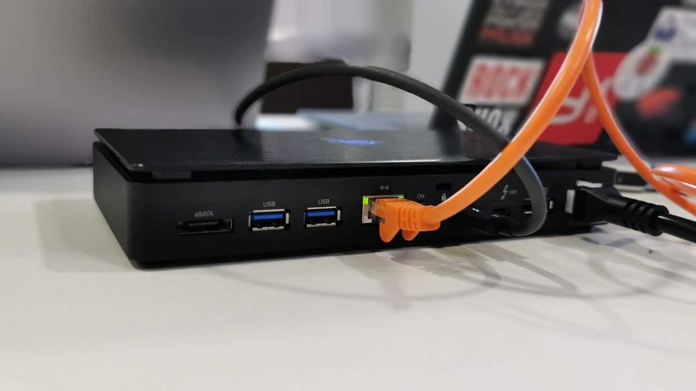 OWC Thunderbolt 3 Pro Dock Review - Camera Jabber