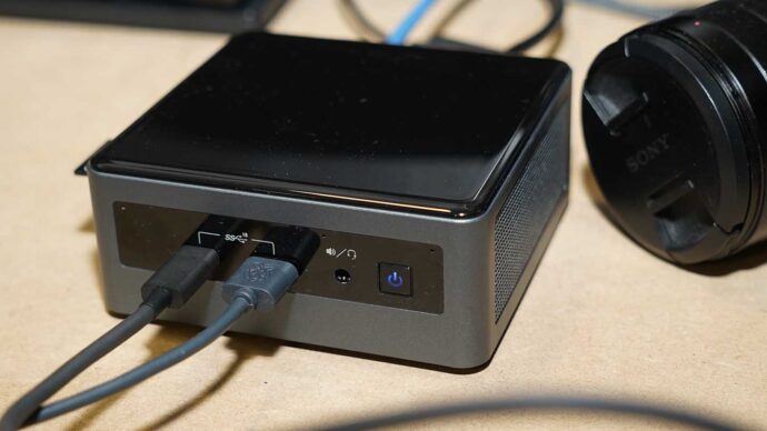 Intel NUC 10 Performance mini PC Review – Camera Jabber