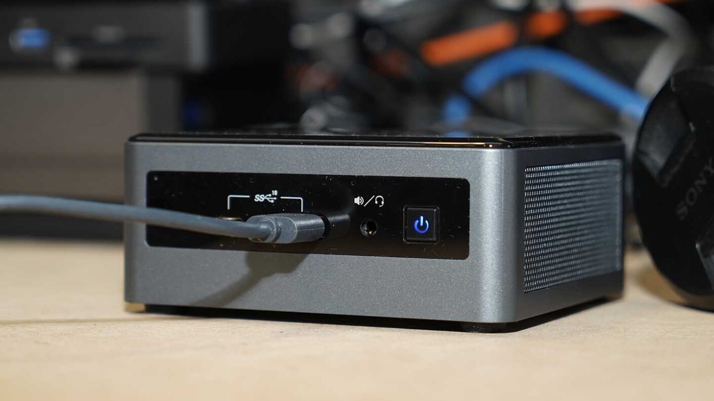Intel NUC 10 Performance mini PC Review – Camera Jabber
