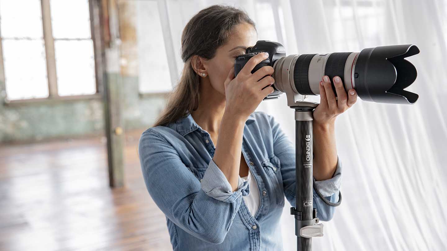 How to use a monopod - Camera Jabber