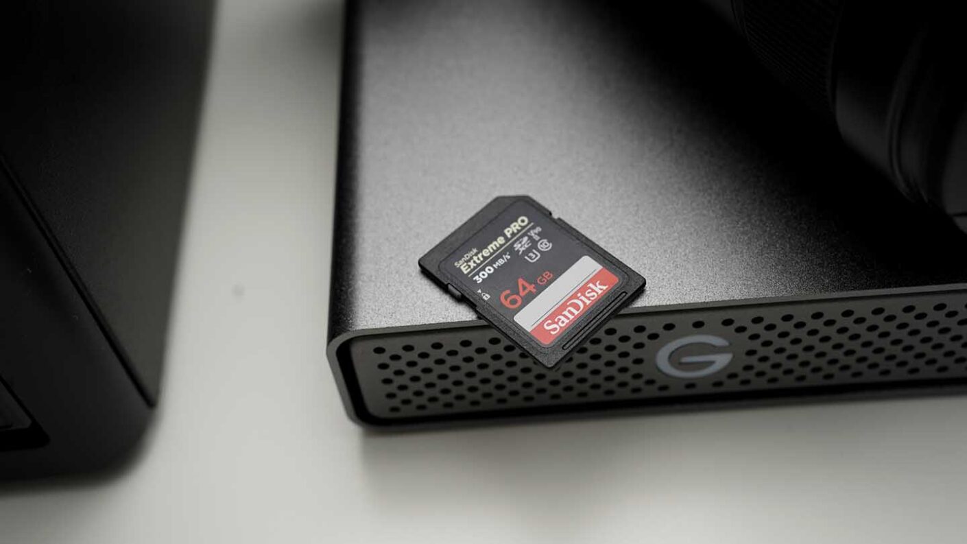 How to backup your digital photographs safely - Camera Jabber