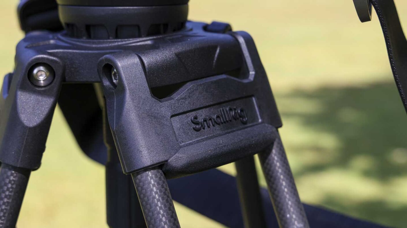 SmallRig FreeBlazer Heavy-Duty Carbon Fiber Tripod Kit 3989 Review ...