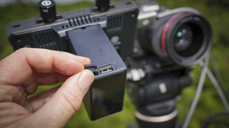 SmallRig NP-F970 USB-C Rechargeable Camera Battery Review – Camera Jabber