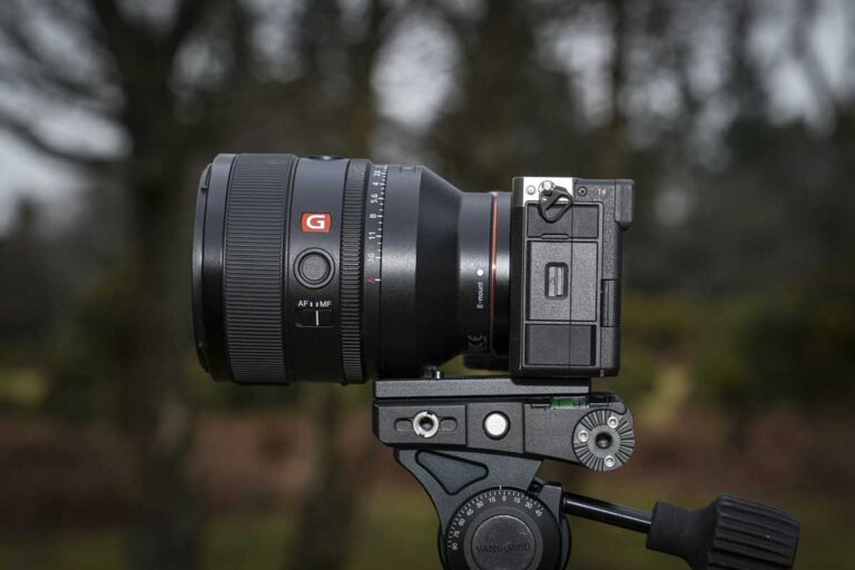 The Sony A7C II packs AI-powered autofocus into a compact full-frame ...