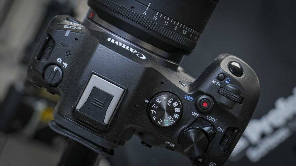I tested the Canon EOS R6 Mark III, and it might be the ultimate hybrid ...